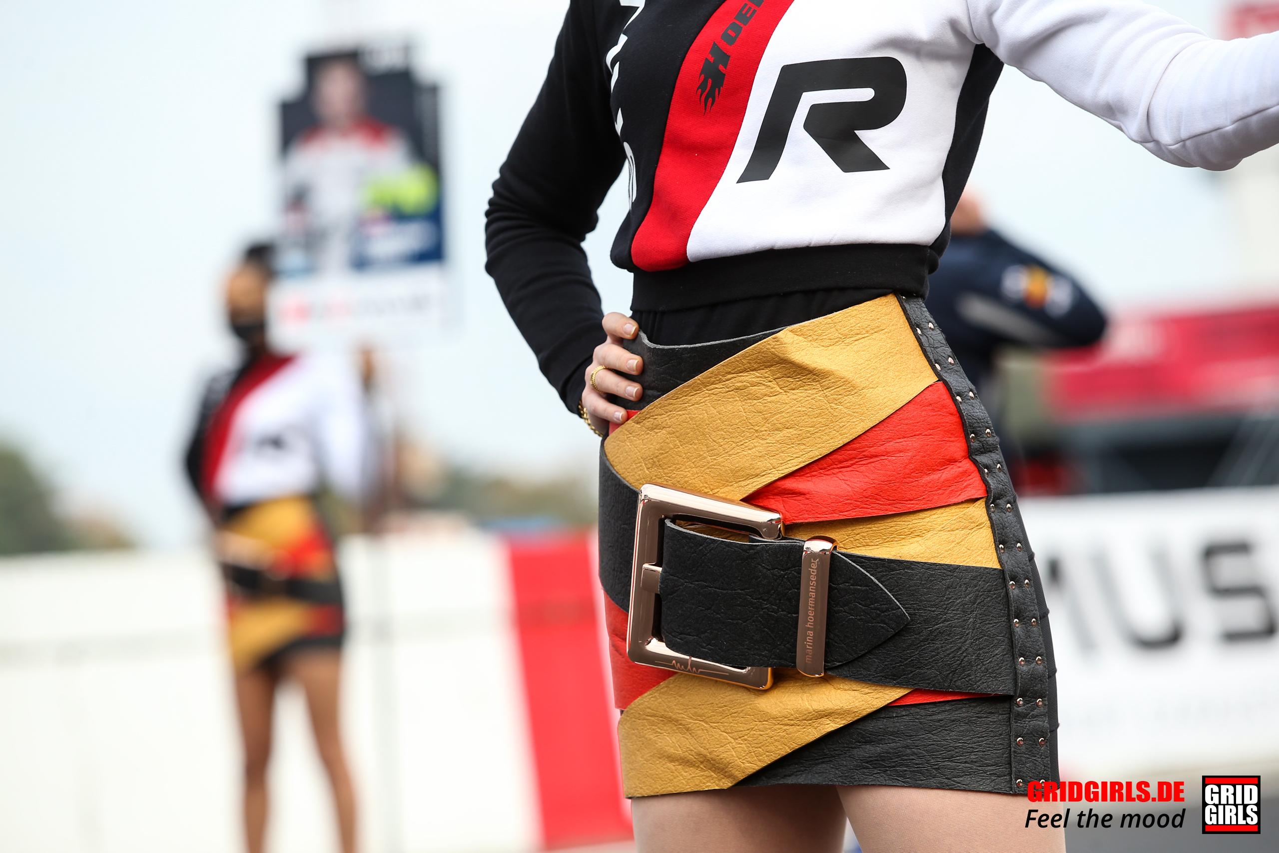 Sexy DTM Grid Girls auf dem Circuit in Zolder 2020